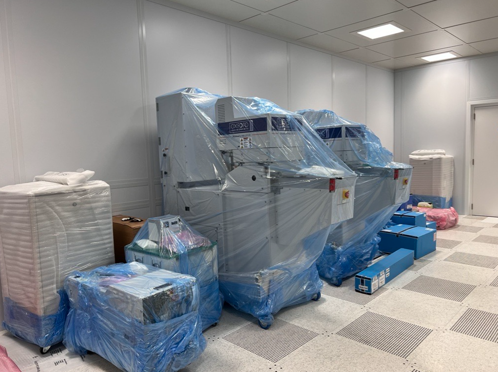 Delivery of new Plasma Etch and Deposition Systems - Leeds ...